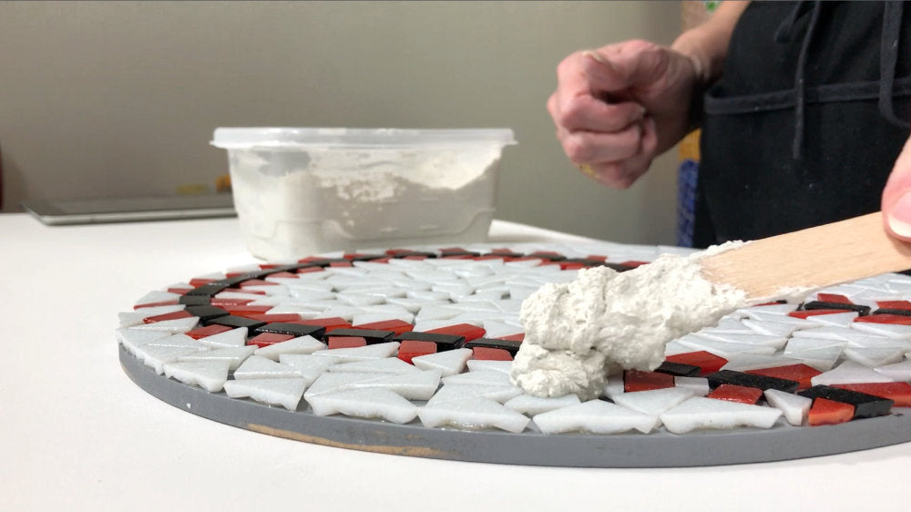 How to Make Mosaics | Applying Grout – I C Mosaics